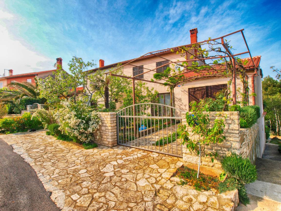 55 M² Apartamento ∙ 2 Habitaciones ∙ 4 Huéspedes - Pula