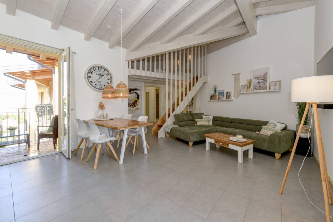60 M² Ferienwohnung ∙ 1 Schlafzimmer ∙ 4 Gäste - Manerba del Garda