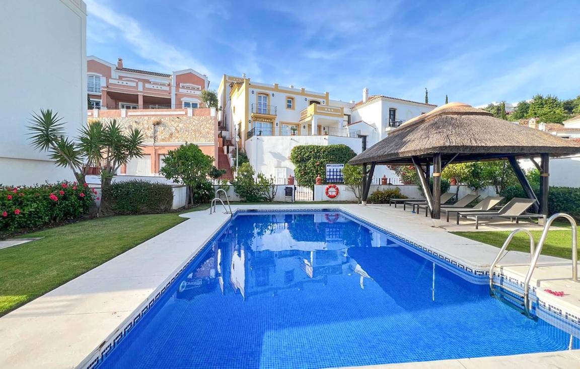 300 M² Maison De Vacances ∙ 3 Chambres ∙ 7 Personnes - Benahavís