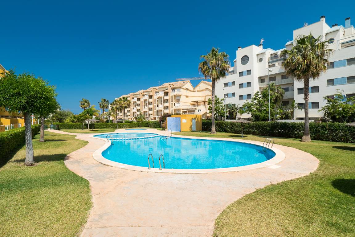70 M² Apartamento ∙ 2 Habitaciones ∙ 6 Huéspedes - Denia