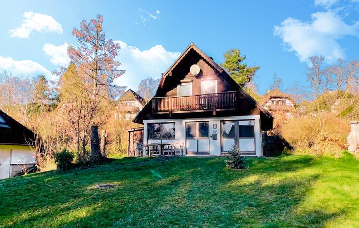 70 M² Ferienhaus ∙ 3 Schlafzimmer ∙ 5 Gäste - Frankenau