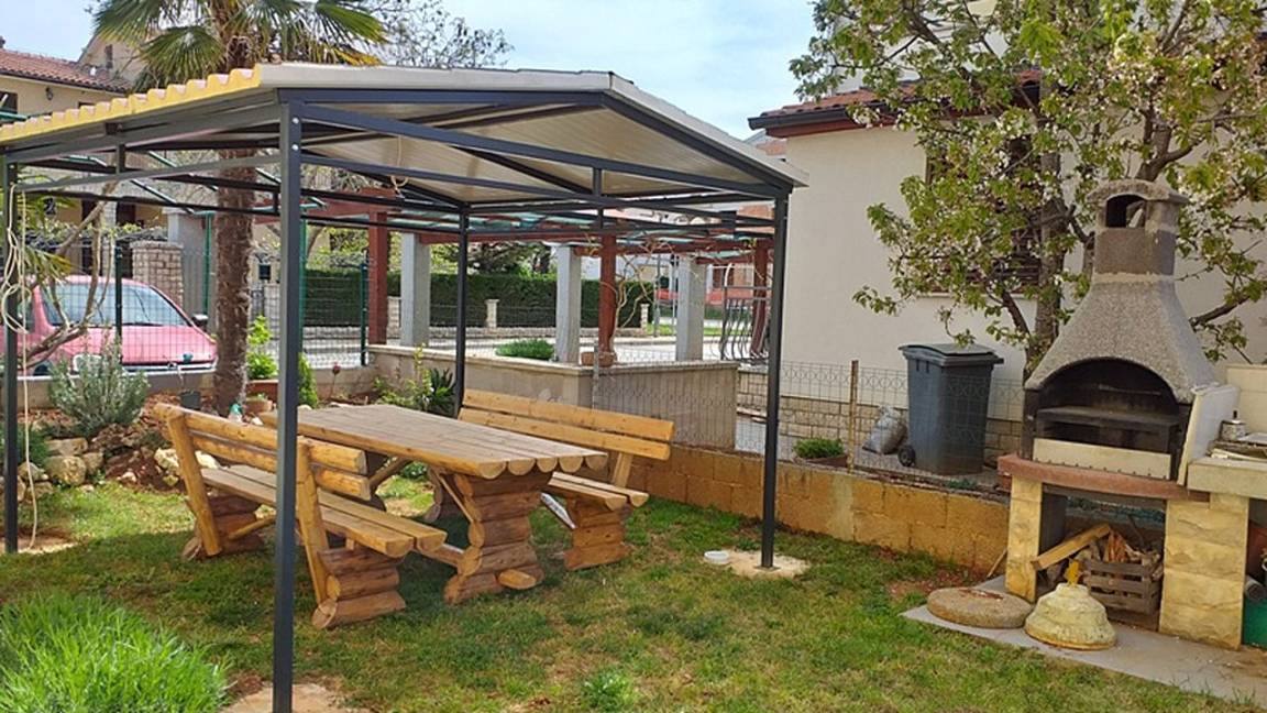 22 M² Hotel ∙ 2 Gäste - Pula