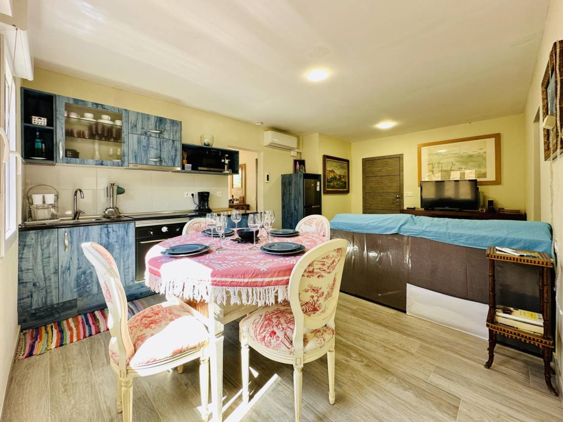 85 M² Huoneisto ∙ 3 Makuuhuonetta ∙ 4 Vierasta - Sant Feliu de Guíxols