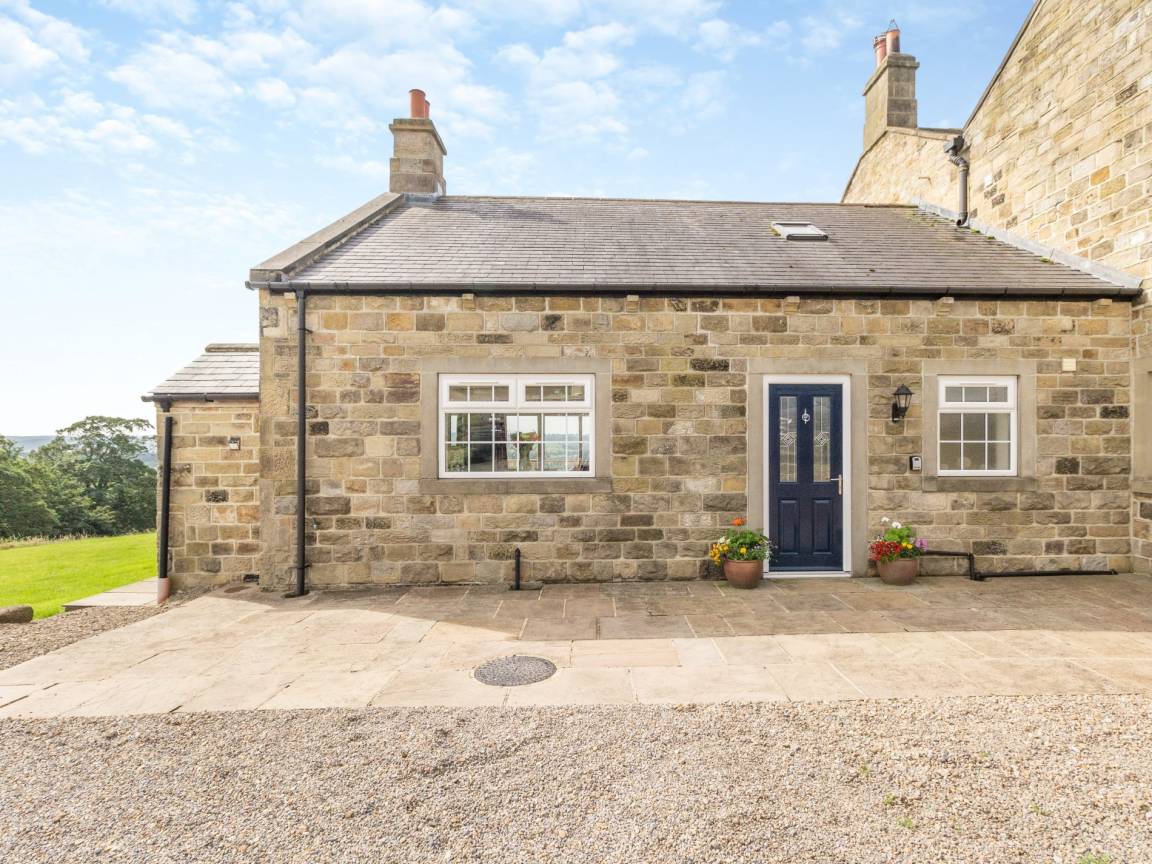 Cottage ∙ 3 Bedrooms ∙ 6 Guests - Knaresborough
