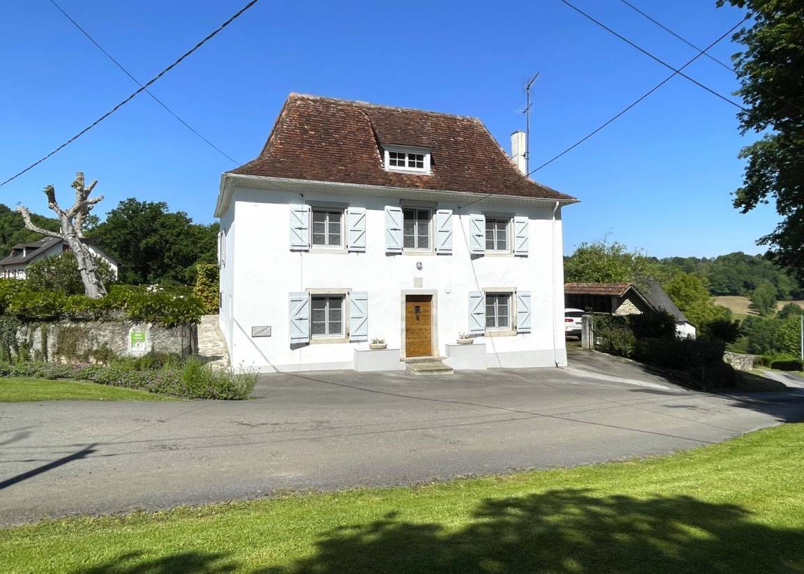 136 M² Gîte ∙ 4 Chambres ∙ 6 Personnes - Pays basque français