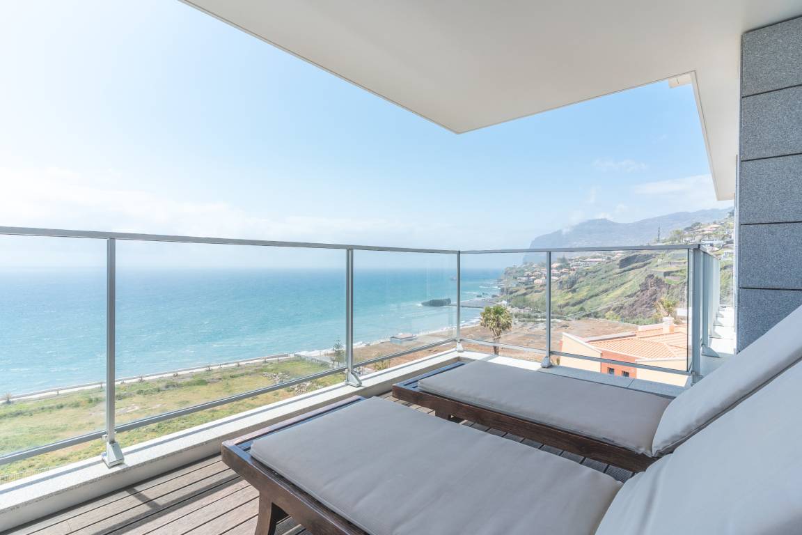 200 M² Apartment ∙ 4 Bedrooms ∙ 8 Guests - Funchal