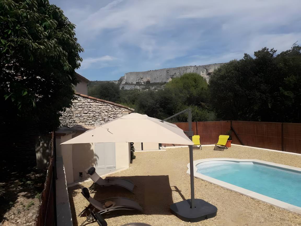 130 M² Maison De Vacances ∙ 3 Chambres ∙ 7 Personnes - Roussillon