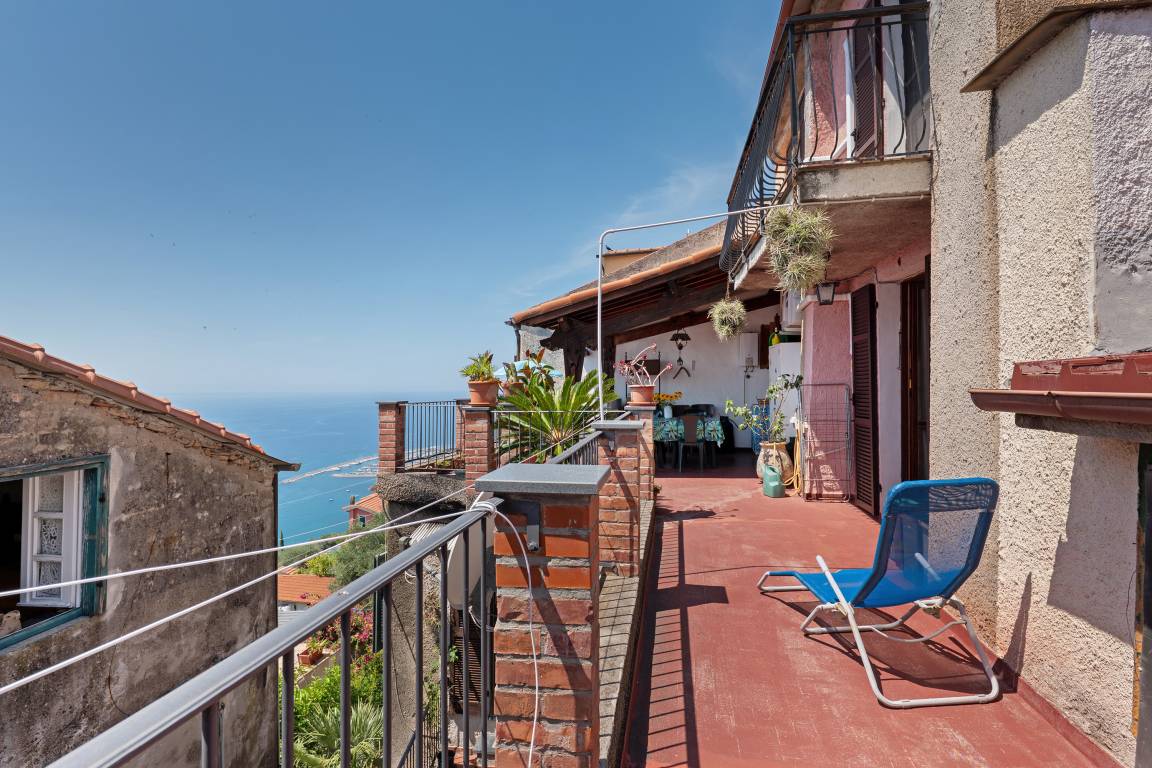 95 M² Ferienhaus ∙ 2 Schlafzimmer ∙ 7 Gäste - Imperia
