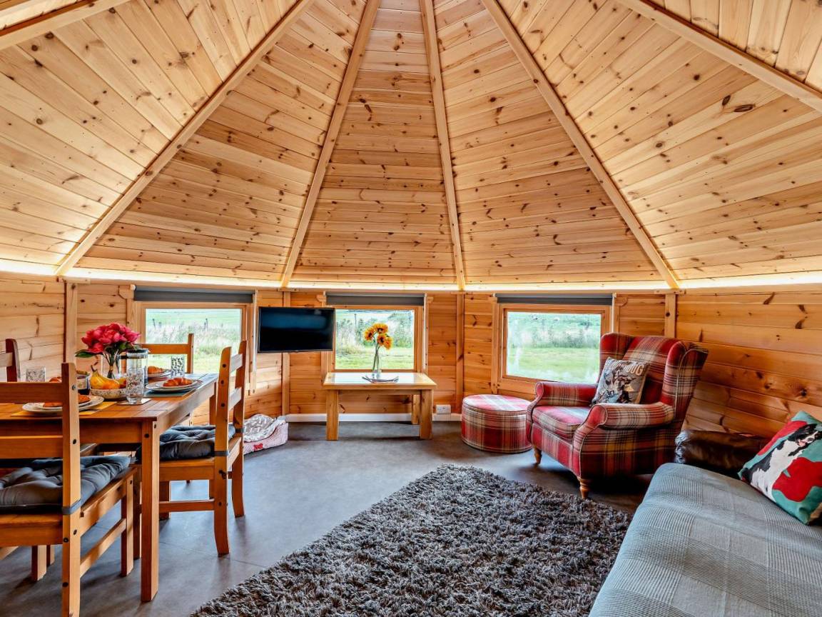 Lodge ∙ 1 Schlafzimmer ∙ 4 Gäste - Biggar