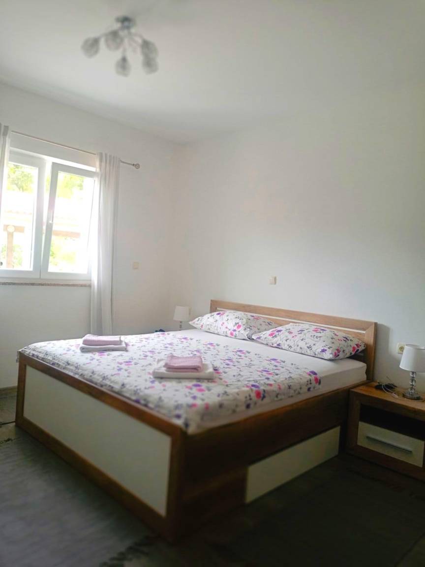 70 M² Ferienhaus ∙ 1 Schlafzimmer ∙ 2 Gäste - Rab