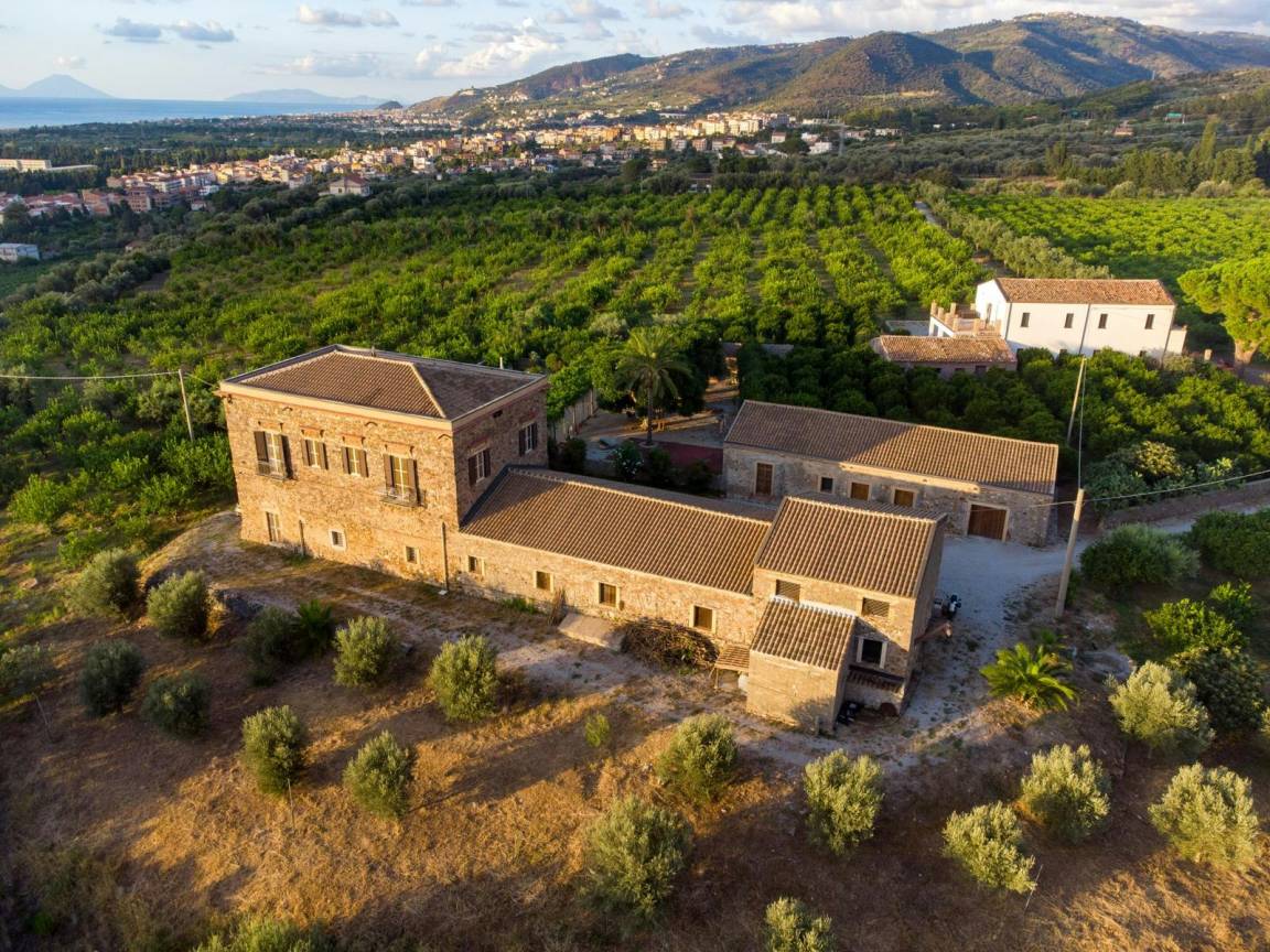 120 M² Maison De Vacances ∙ 2 Chambres ∙ 6 Personnes - Sant'Agata di Militello