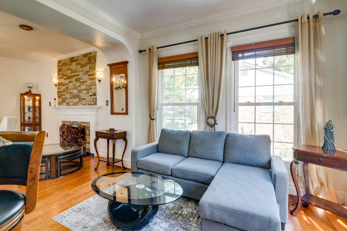 222 M² House ∙ 4 Bedrooms ∙ 6 Guests - Fairfax, VA