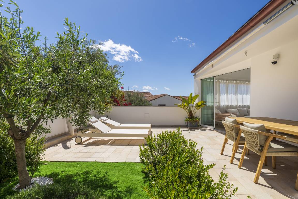 90 M² Ferienhaus ∙ 2 Schlafzimmer ∙ 4 Gäste - Tortolì