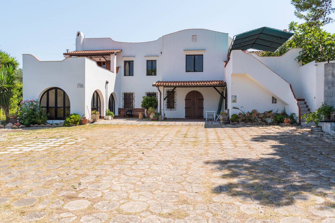 120 M² House ∙ 3 Bedrooms ∙ 8 Guests - Alghero