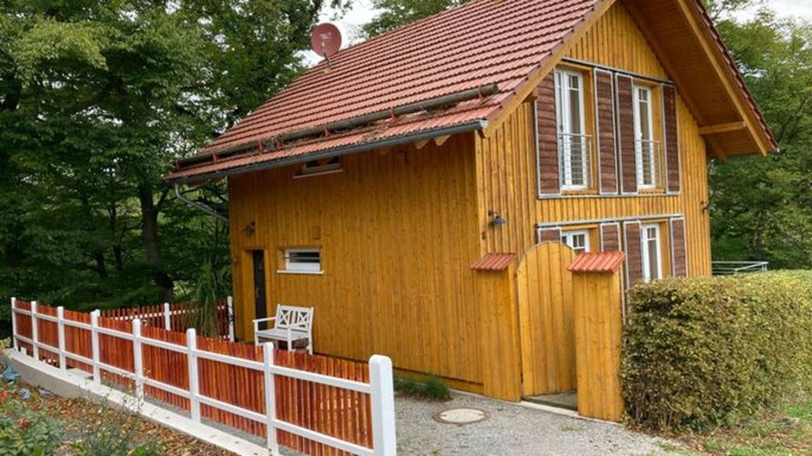 90 M² Ferienhaus ∙ 2 Schlafzimmer ∙ 4 Gäste - Frankenau