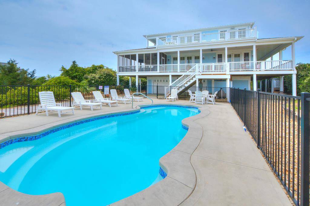 House ∙ 6 Bedrooms ∙ 17 Guests - Holden Beach, NC