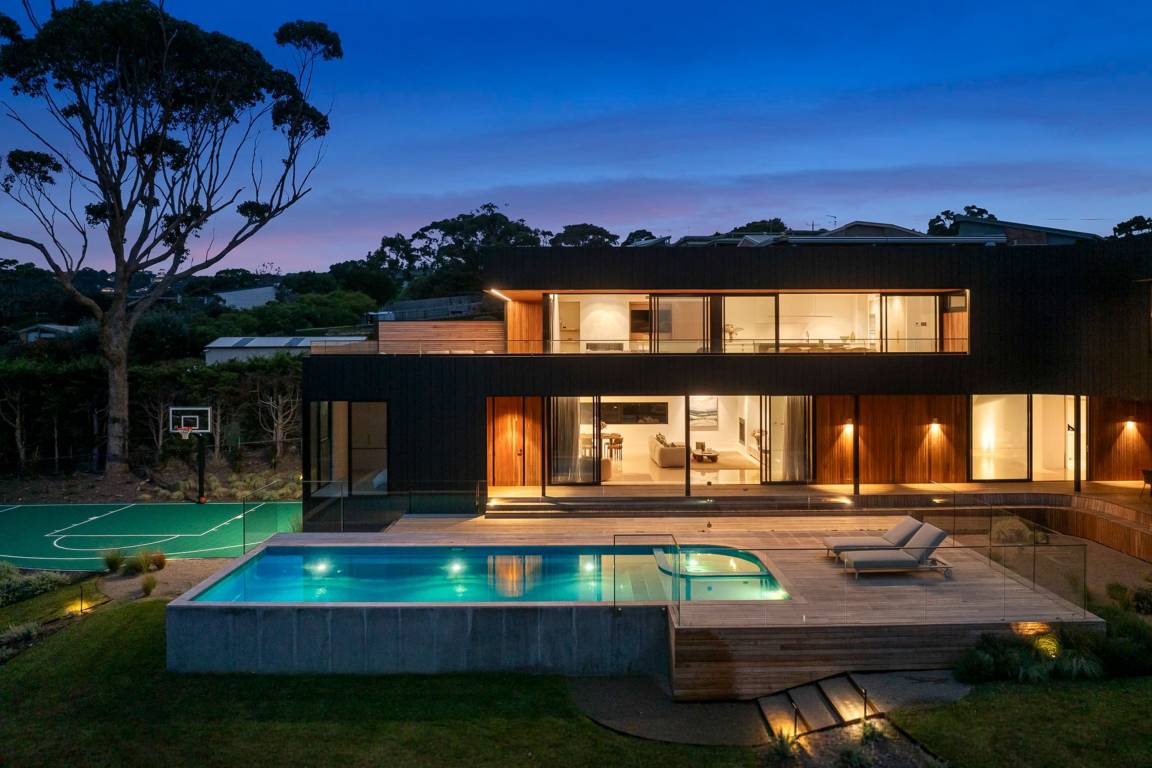 Apartment ∙ 4 Bedrooms ∙ 8 Guests - Mornington