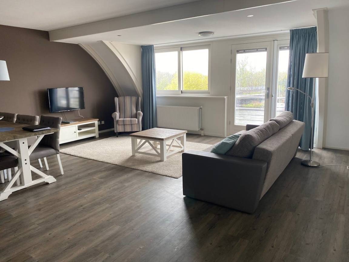 85 M² Apartment ∙ 2 Bedrooms ∙ 5 Guests - The Hague