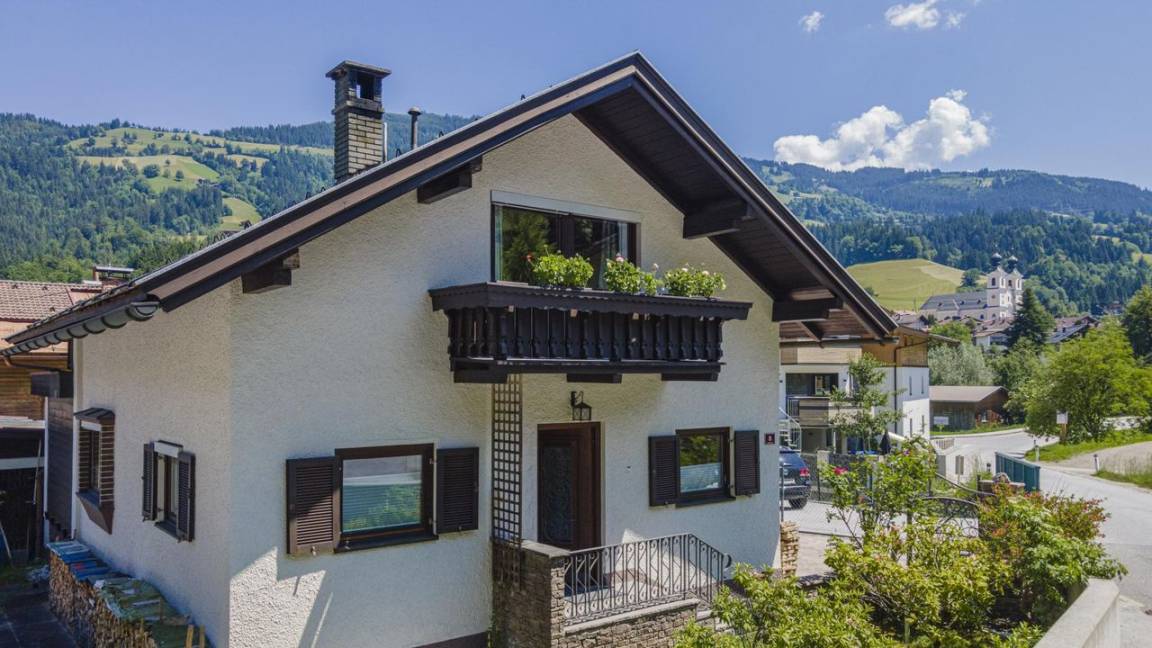 112 M² Ferienhaus ∙ 3 Schlafzimmer ∙ 6 Gäste - Söll