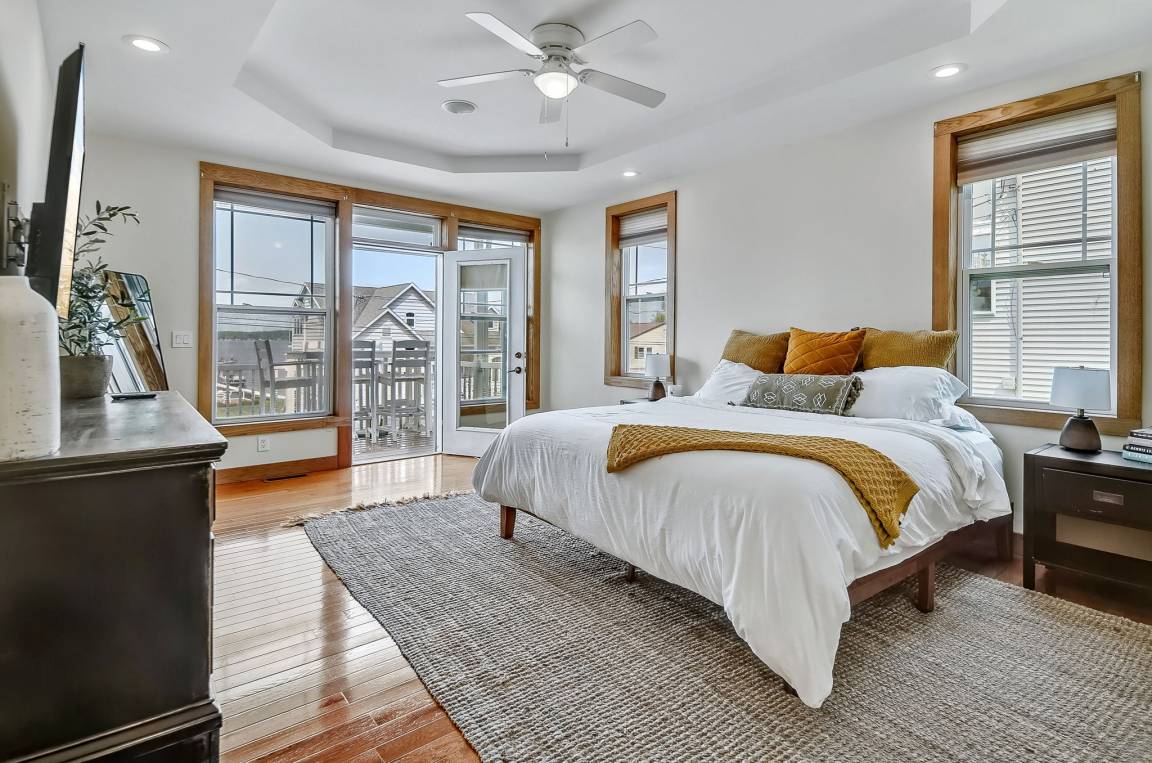 252 M² House ∙ 4 Bedrooms ∙ 12 Guests - Saratoga Springs, NY