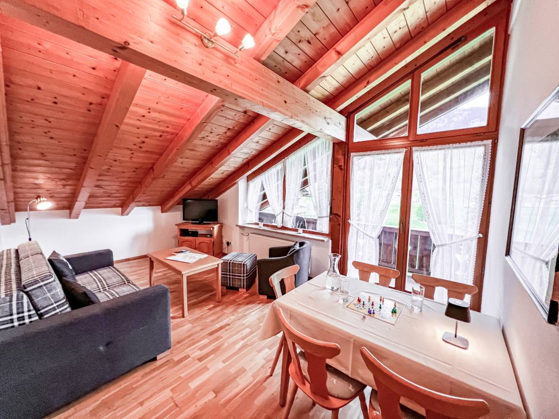 46 M² Ferienwohnung ∙ 4 Gäste - Unterwössen