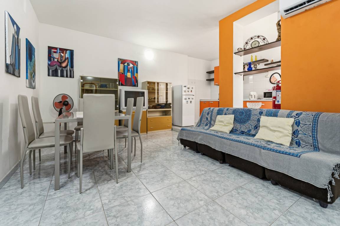 75 M² Casa ∙ 2 Habitaciones ∙ 6 Huéspedes - Carloforte