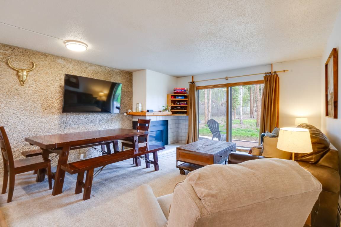 174 M² Apartment ∙ 3 Bedrooms ∙ 10 Guests - Frisco, CO