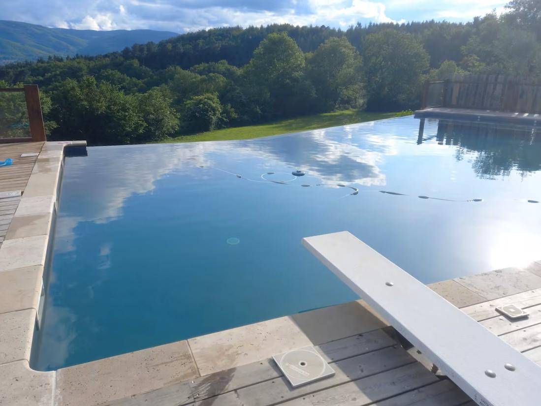 320 M² Gîte ∙ 5 Chambres ∙ 14 Personnes - Pont-de-Larn