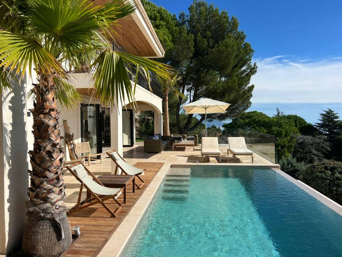350 M² Maison De Vacances ∙ 6 Chambres ∙ 14 Personnes - Monaco