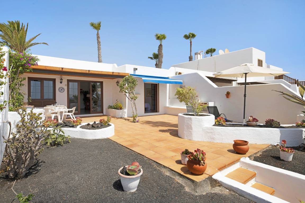60 M² Apartamento ∙ 2 Habitaciones ∙ 2 Huéspedes - Playa Blanca