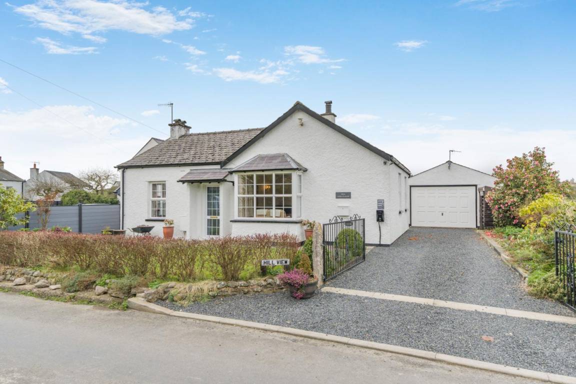 Mökki ∙ 2 Makuuhuonetta ∙ 4 Vierasta - Kendal