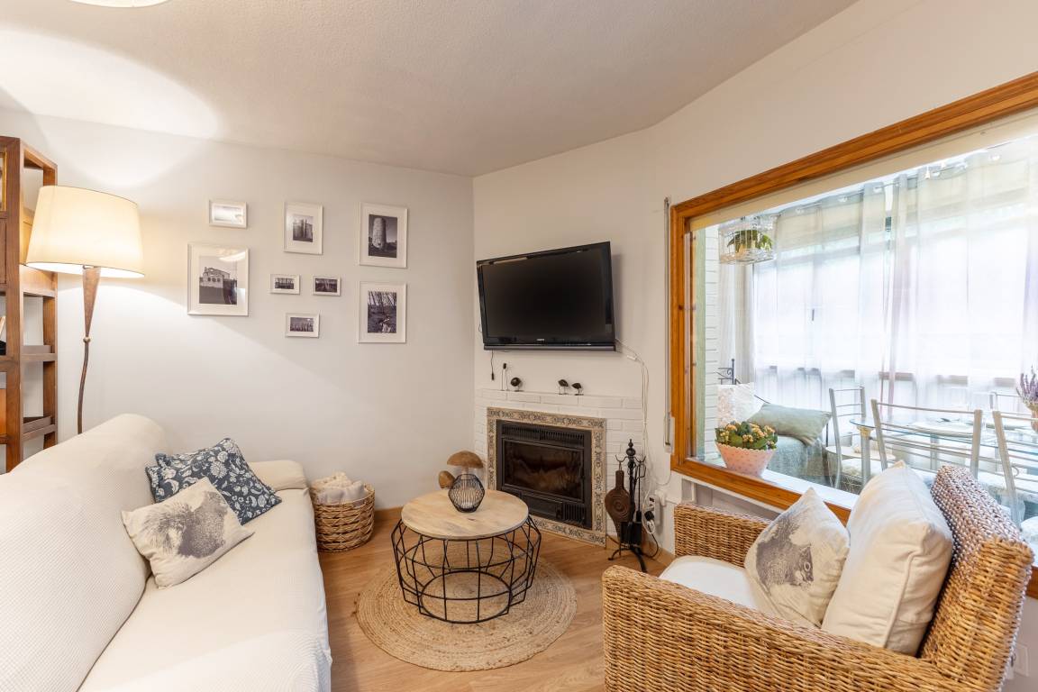 82 M² Apartamento ∙ 3 Habitaciones ∙ 6 Huéspedes - Pelayos de la Presa