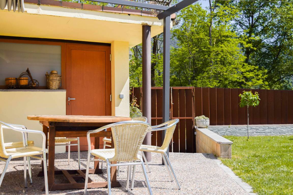 109 M² Casa ∙ 3 Habitaciones ∙ 8 Huéspedes - Olot