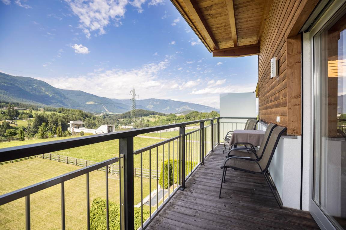 100 M² Ferienwohnung ∙ 3 Schlafzimmer ∙ 7 Gäste - Kronplatz