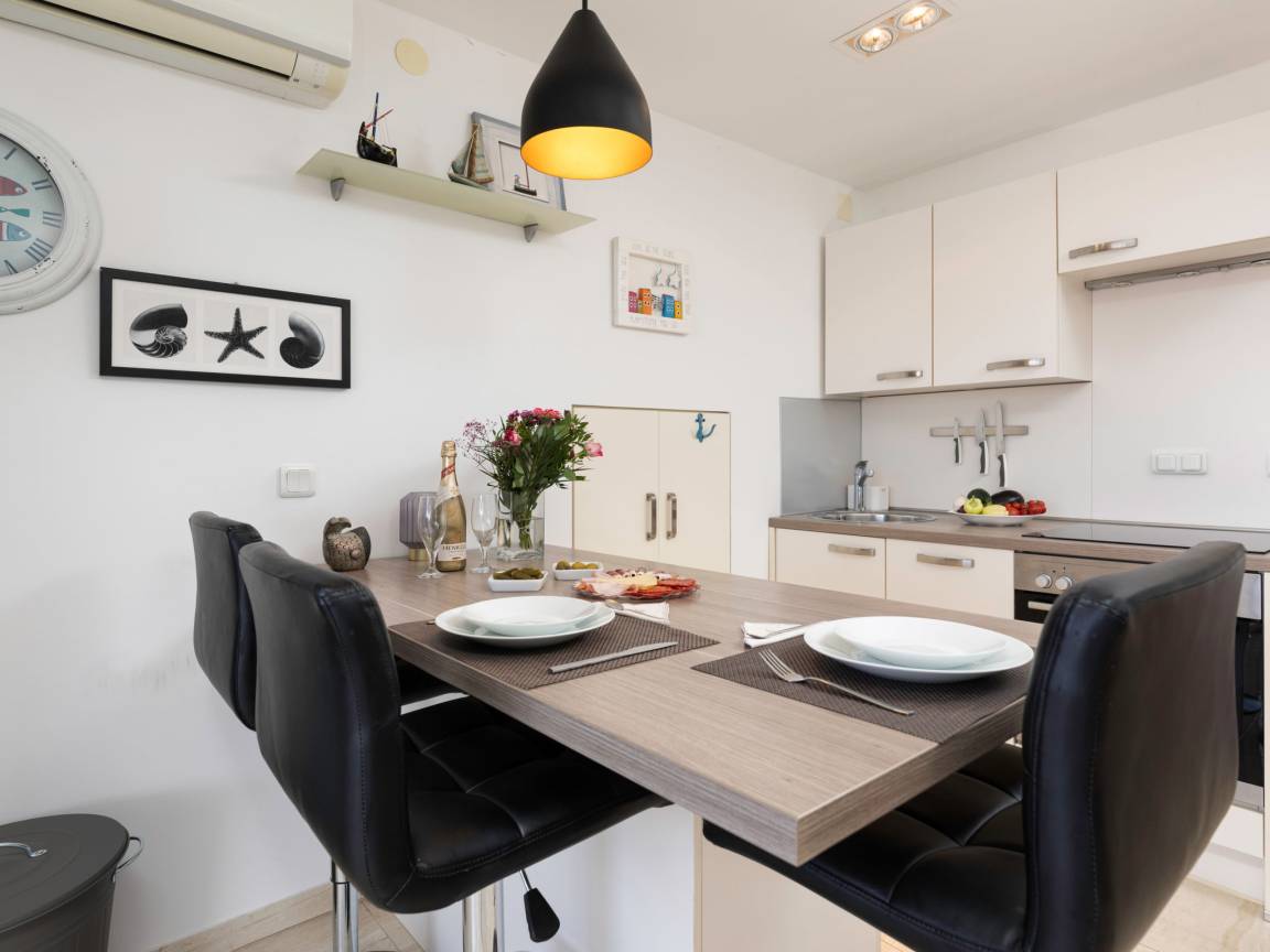 40 M² Apartment ∙ 1 Bedroom ∙ 2 Guests - Cres