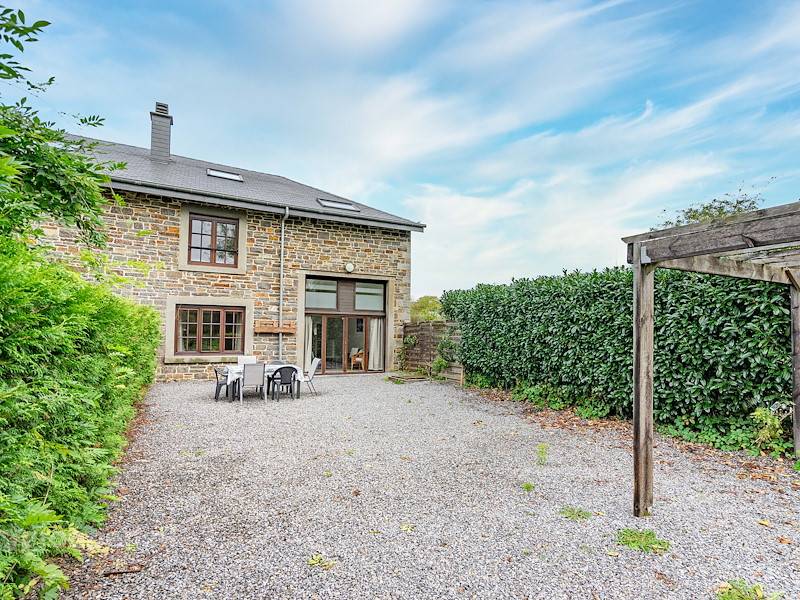 Maison De Vacances ∙ 8 Chambres ∙ 15 Personnes - Rendeux