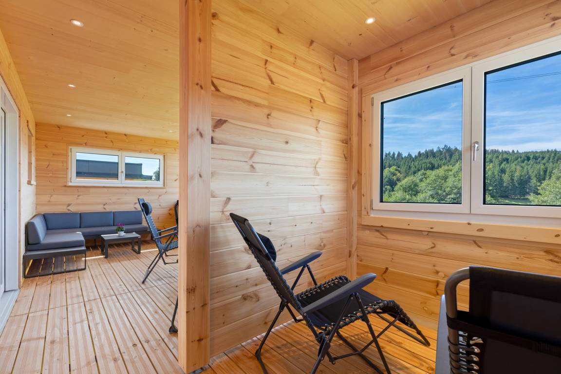 75 M² Ferienhaus ∙ 2 Schlafzimmer ∙ 4 Gäste - Titisee-Neustadt