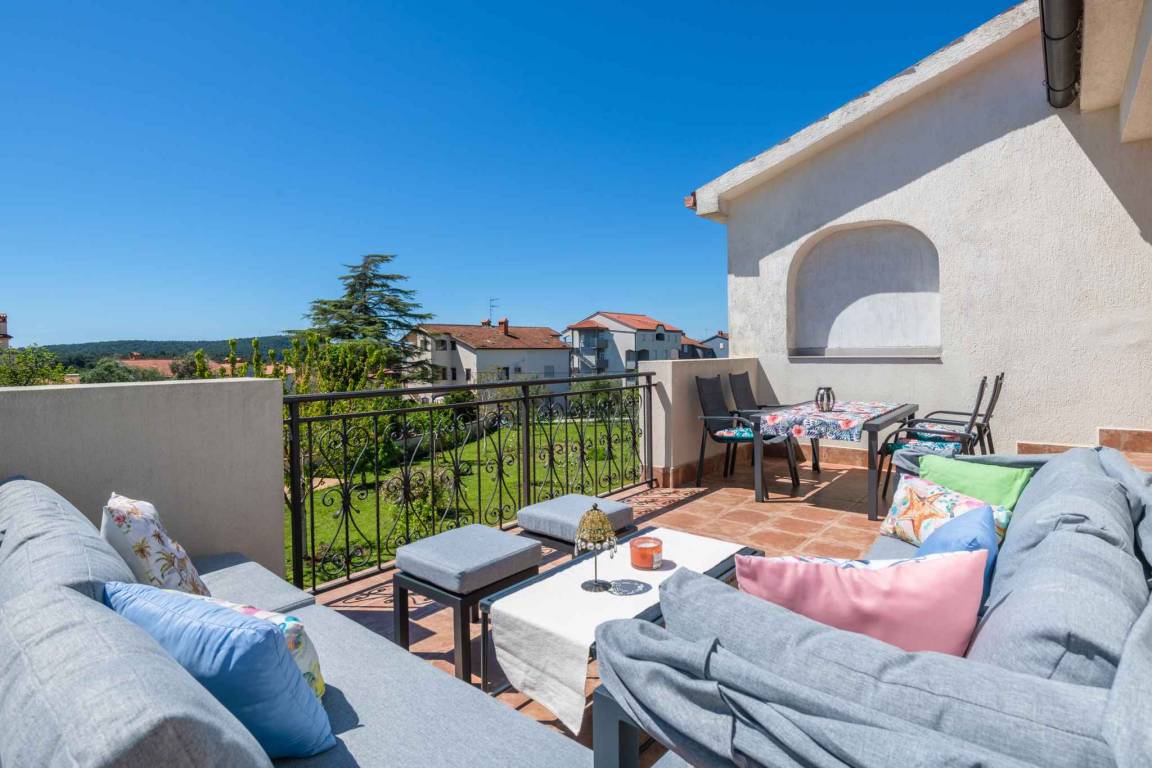 100 M² Ferienwohnung ∙ 2 Schlafzimmer ∙ 5 Gäste - Ližnjan