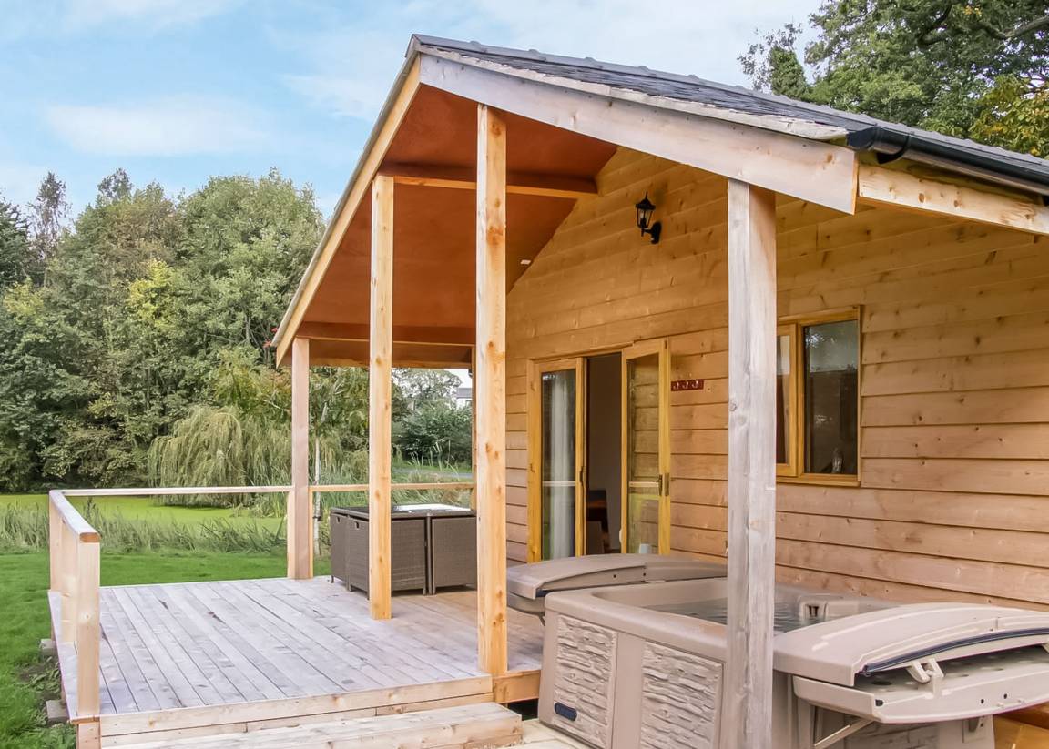 Chalet ∙ 2 Bedrooms ∙ 4 Guests - North Wales