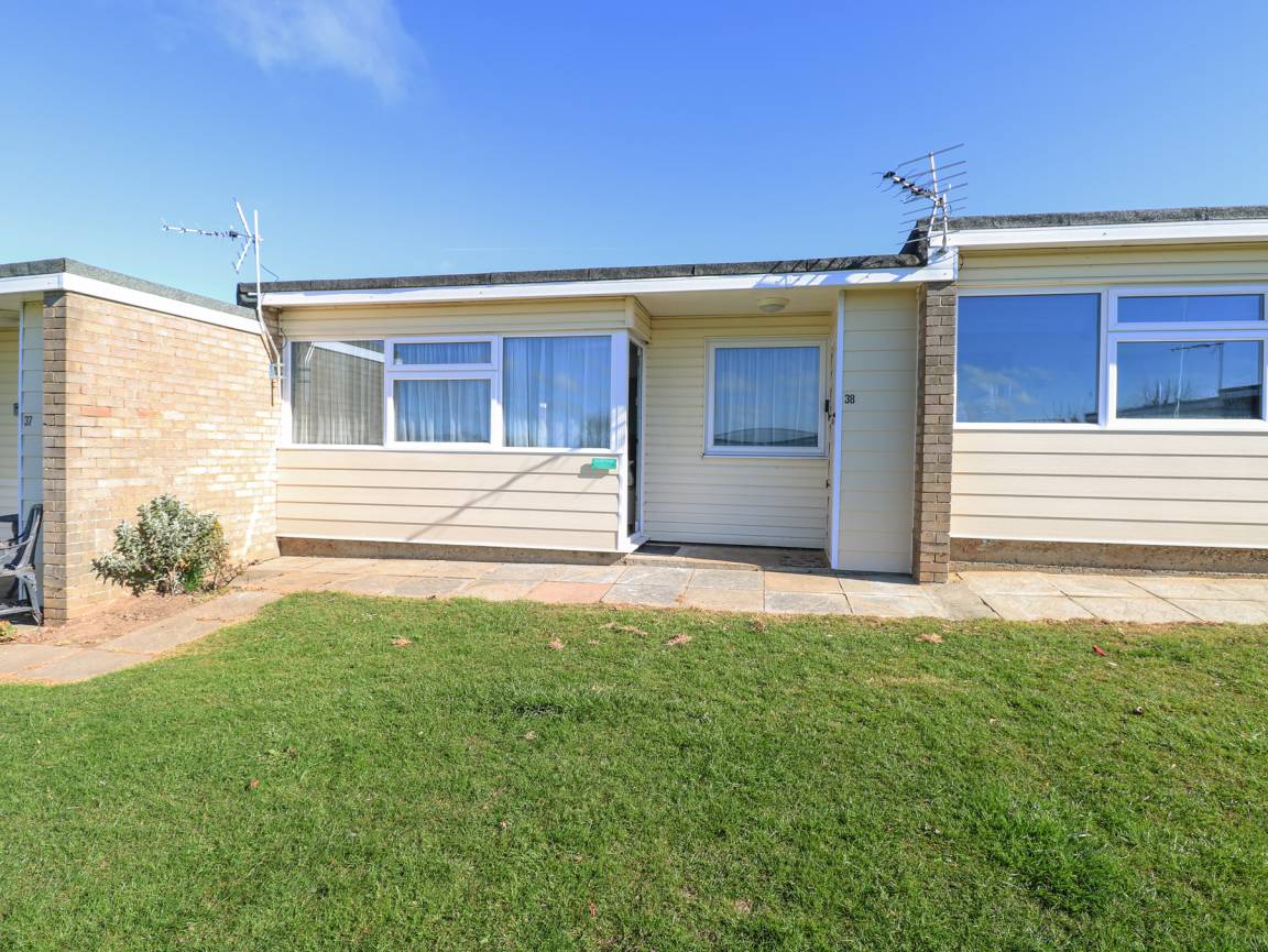 Cottage ∙ 2 Bedrooms ∙ 4 Guests - Hemsby