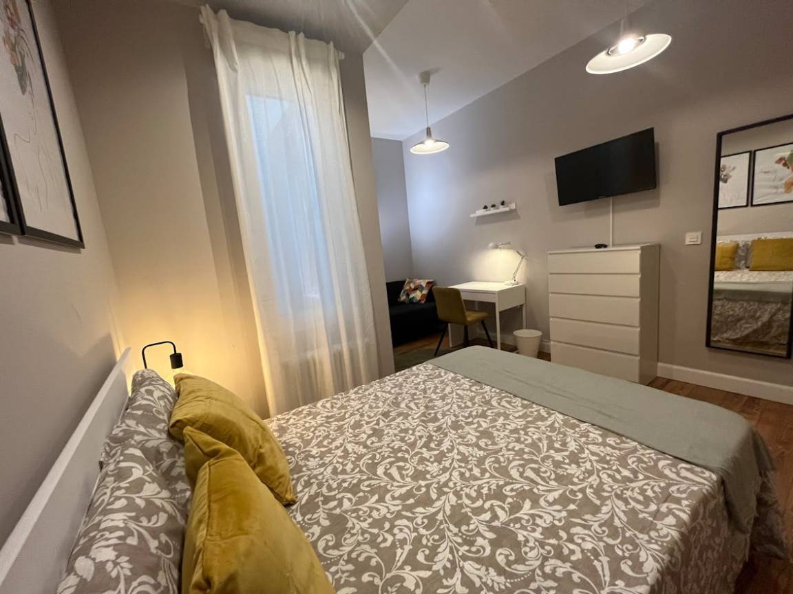 170 M² Private Room ∙ 1 Bedroom ∙ 2 Guests - Bilbao