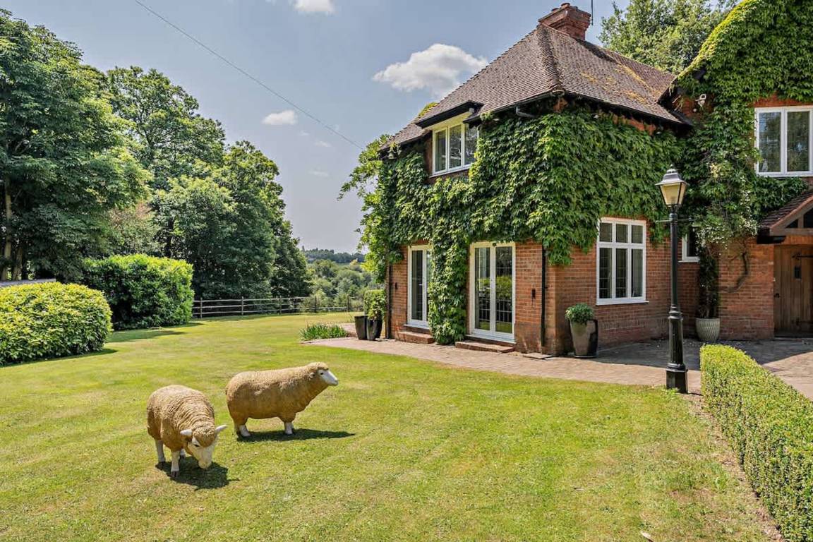 House ∙ 6 Bedrooms ∙ 14 Guests - Maidstone