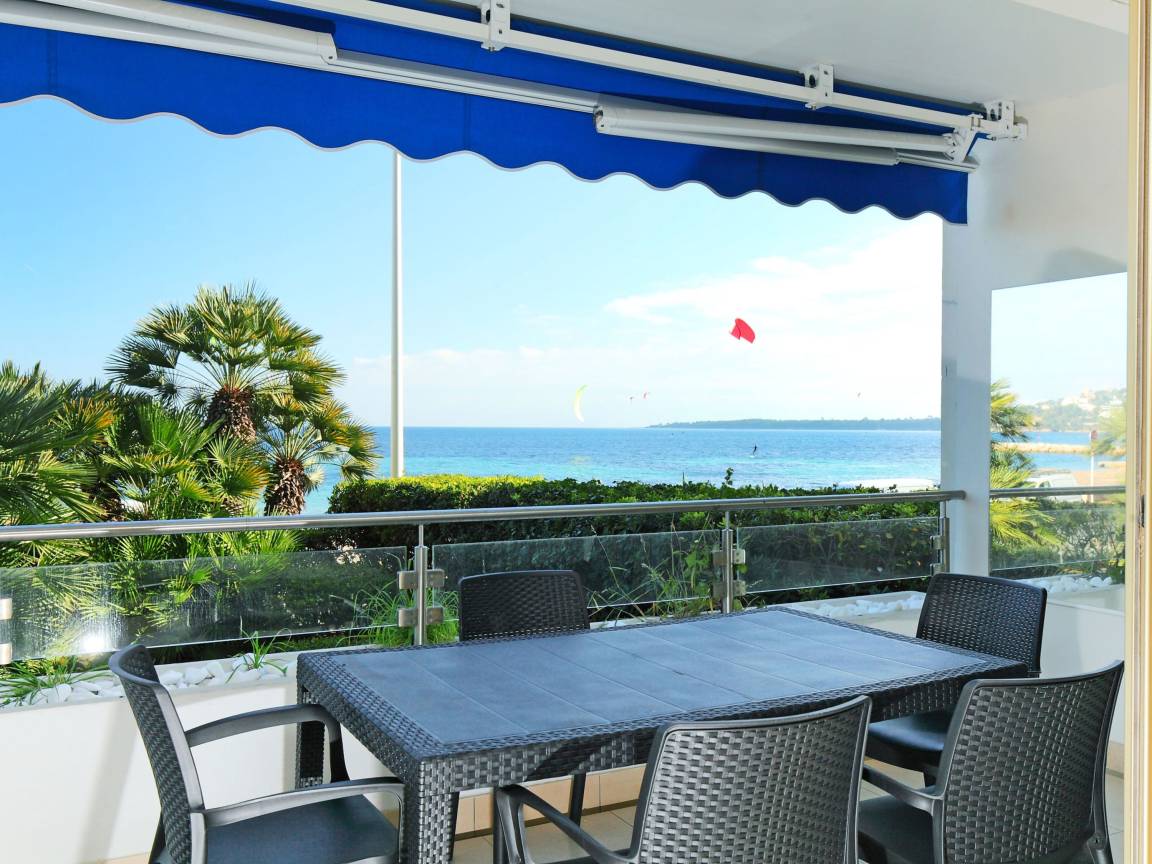 92 M² House ∙ 3 Bedrooms ∙ 5 Guests - Biot