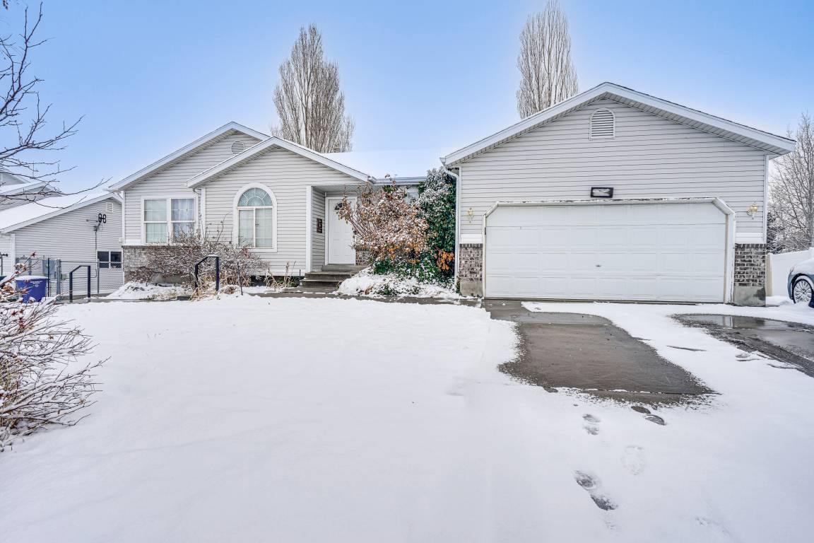 139 M² Apartment ∙ 2 Bedrooms ∙ 7 Guests - West Valley City, UT