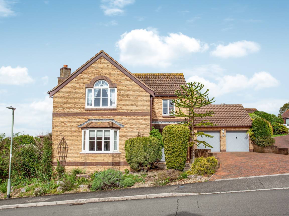 Cottage ∙ 4 Bedrooms ∙ 8 Guests - Shaldon