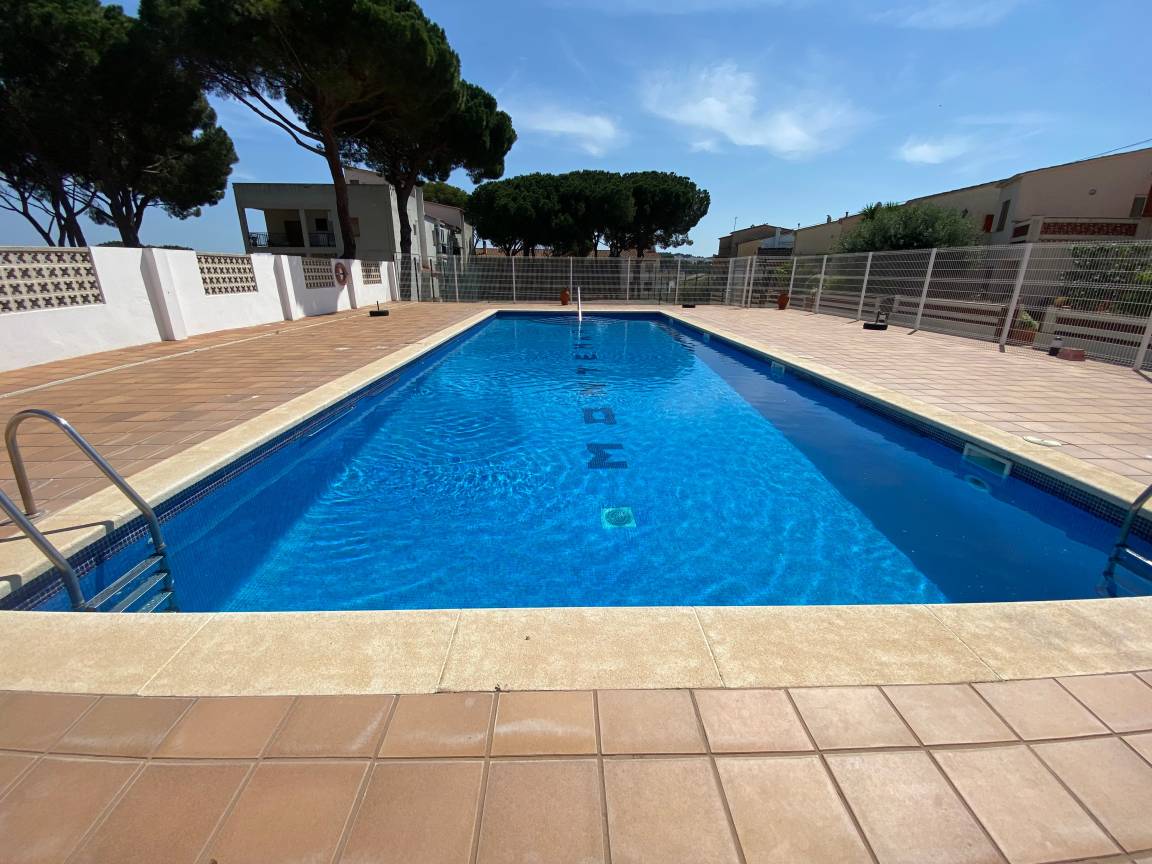 75 M² Casa ∙ 3 Habitaciones ∙ 6 Huéspedes - Estartit