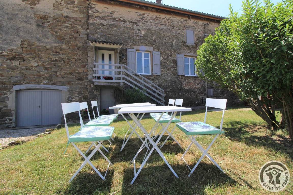 82 M² Gîte ∙ 2 Chambres ∙ 5 Personnes - Brignais