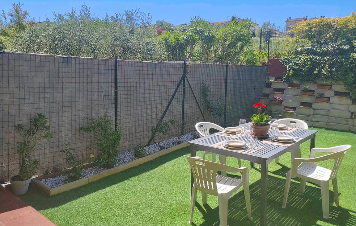 80 M² Apartamento ∙ 1 Habitación ∙ 4 Huéspedes - Fano