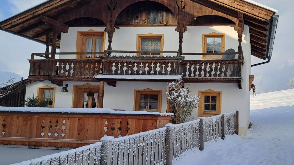 65 M² Ferienhaus ∙ 1 Schlafzimmer ∙ 4 Gäste - Alpbach