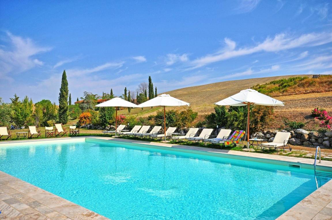320 M² Villa ∙ 5 Habitaciones ∙ 15 Huéspedes - Monte Amiata